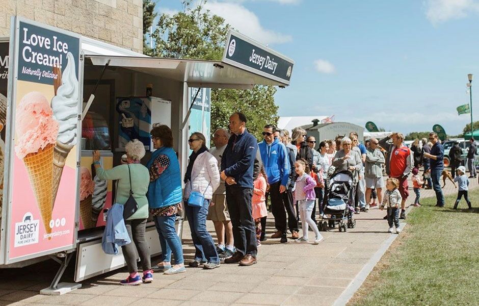 Nevada Exhibition Trailer, Small Exhibition Trailer, Mobile Exhibition ...