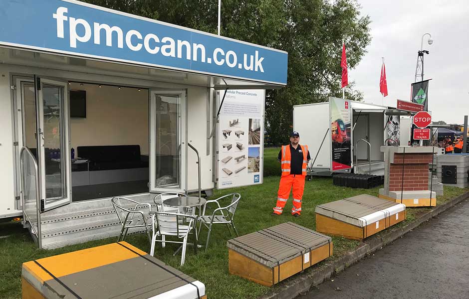 Exhibition Trailer, Event Trailers & Display Trailers – TowMaster ...